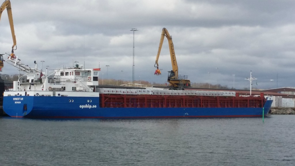 M/V WINDSTAR – Op Ship